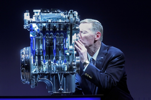 Ford's new 1-liter EcoBoost engine delivers power and efficiency ...